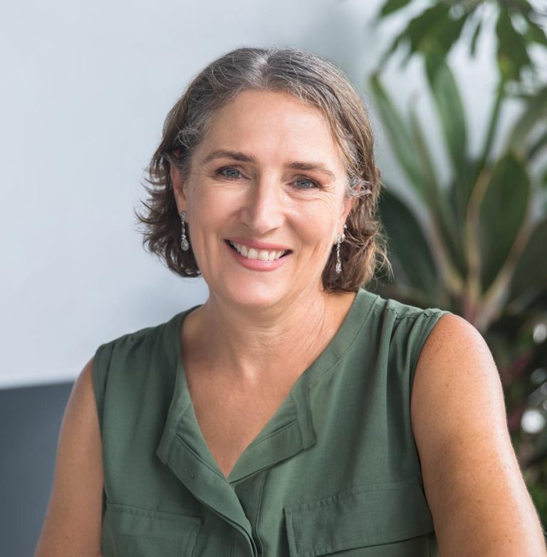 Guide To Byron Bay Nightlife | Best Bars, Clubs & Wine Bars